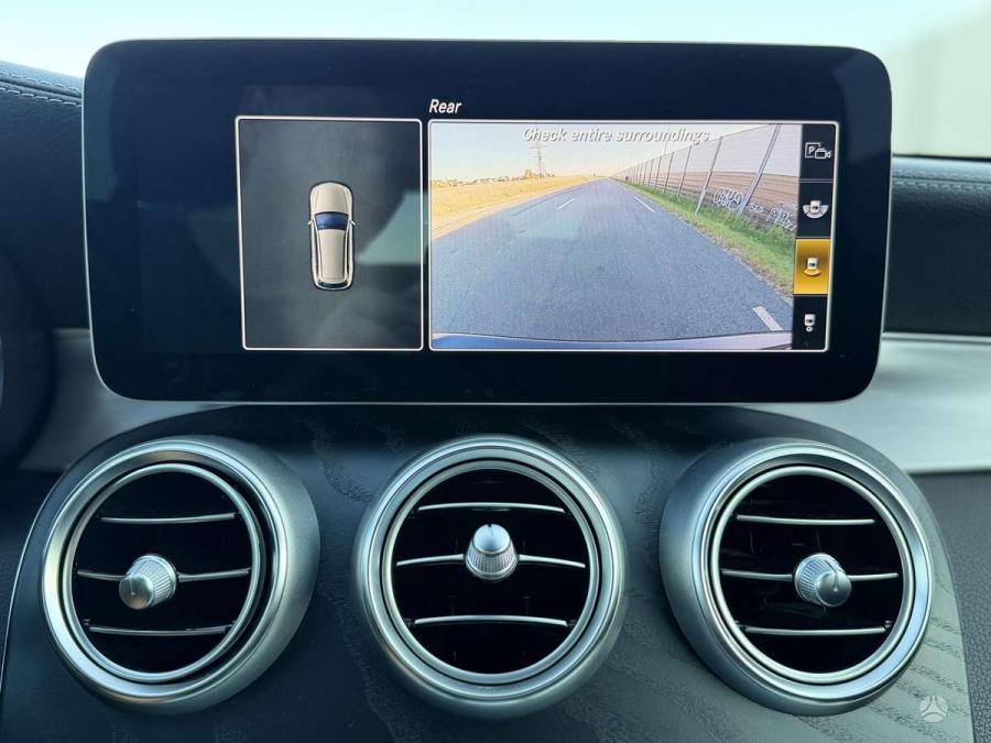 Melns Mercedes-Benz c-220 2021 Kauņa, ar dzinēja tilpumu 1.95 L un nobraukumu 230 tūkst. km par 17299 €, foto 18 vietnē AUTOMOTO.COM.LV