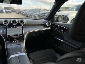 Черный Мерседес Ц 220 2021 в Каунас, объемом двигателя 2.00 л и пробегом 95 тыс. км за 28999 €, фото 33 на AUTOMOTO.COM.LV