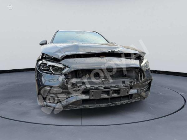 Melns Mercedes-Benz c-220 2022 Panevēža, ar dzinēja tilpumu 2.10 L un nobraukumu 91 tūkst. km par 23900 €, foto 2 vietnē AUTOMOTO.COM.LV