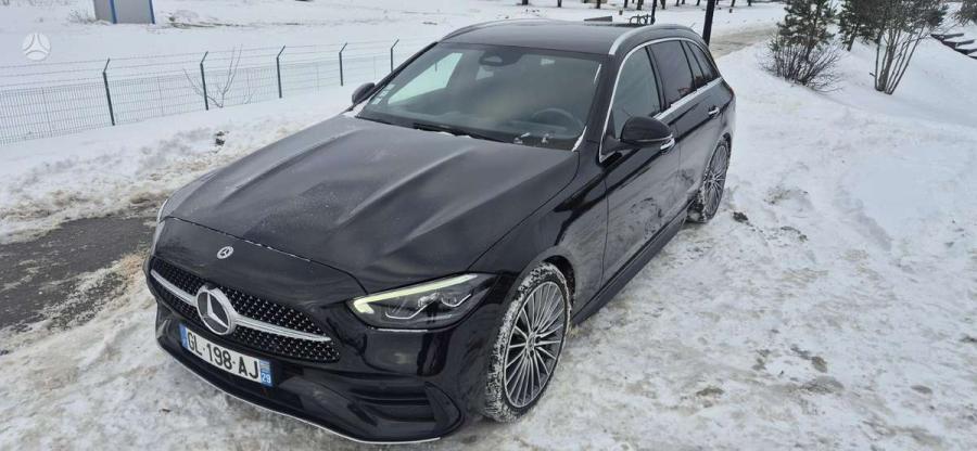 Melns Mercedes-Benz c-220 2022 Tauragė, ar dzinēja tilpumu 1.95 L un nobraukumu 220 tūkst. km par 23600 €, foto 1 vietnē AUTOMOTO.COM.LV