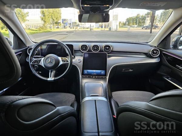 Black Mercedes-Benz c-220 2022 in Riga, with an engine capacity of 2.00 L and mileage of 120 thousand km for 27000 €, photo 7 on AUTOMOTO.COM.LV