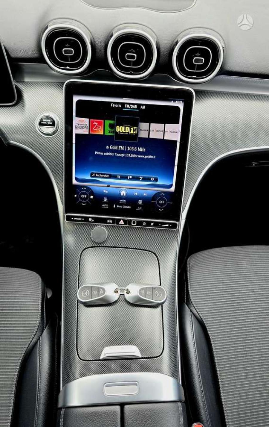 Melns Mercedes-Benz c-220 2022 Tauragė, ar dzinēja tilpumu 2.00 L un nobraukumu 262 tūkst. km par 18500 €, foto 19 vietnē AUTOMOTO.COM.LV
