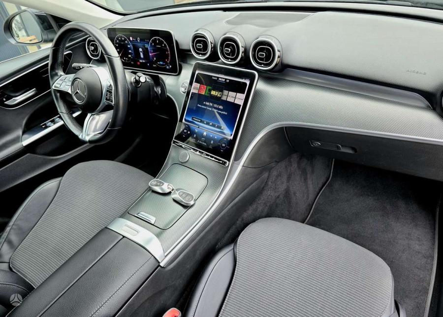 Melns Mercedes-Benz c-220 2022 Tauragė, ar dzinēja tilpumu 2.00 L un nobraukumu 262 tūkst. km par 18500 €, foto 23 vietnē AUTOMOTO.COM.LV