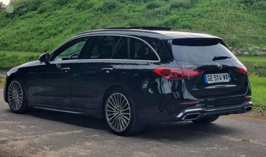 Melns Mercedes-Benz c-220 2022 Tauragė, ar dzinēja tilpumu 2.00 L un nobraukumu 300 tūkst. km par 19900 €, foto 7 vietnē AUTOMOTO.COM.LV