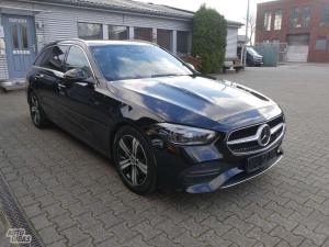 Melns Mercedes-Benz c-220 2023 Kauņa, ar dzinēja tilpumu 2.00 L un nobraukumu 95 tūkst. km par 33167 €, foto  vietnē AUTOMOTO.COM.LV