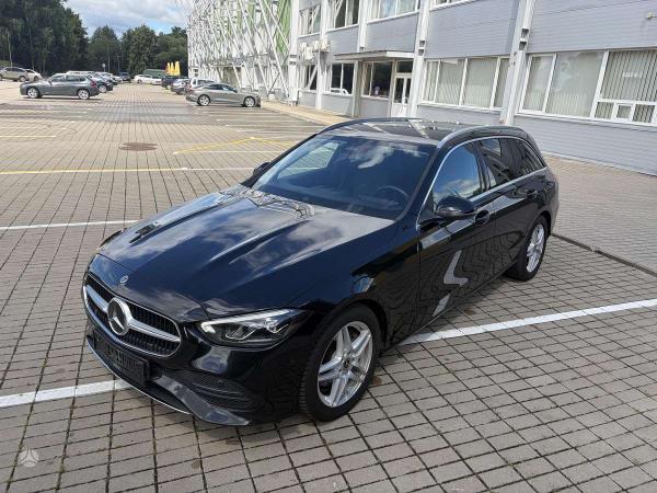 Черный Мерседес Ц 220 2023 в Мариямполе, объемом двигателя 1.99 л и пробегом 154 тыс. км за 21900 €, фото 4 на AUTOMOTO.COM.LV