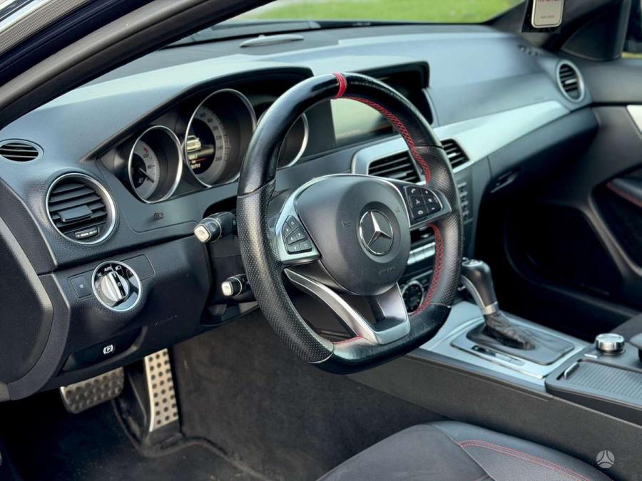Blue Mercedes-Benz c-220 2012 in Vilnius, with an engine capacity of 2.20 L and mileage of 235 thousand km for 6900 €, photo 21 on AUTOMOTO.COM.LV