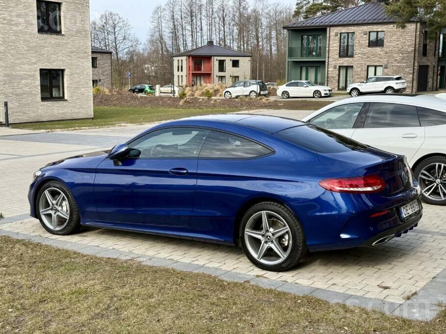 Zils Mercedes-Benz c-220 2017 Rīga, ar dzinēja tilpumu 2.10 L un nobraukumu 245 tūkst. km par 23500 €, foto 33 vietnē AUTOMOTO.COM.LV