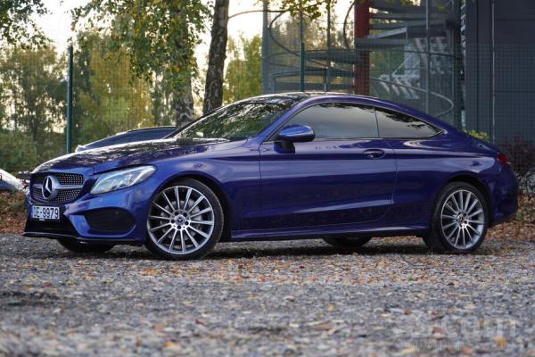 Мерседес Ц 220 2017 в Рига на AUTOMOTO.COM.LV Синий Мерседес Ц 220 2017 в Рига, объемом двигателя 2.20 л и пробегом 246 тыс. км за 22490 €, фото 4 на AUTOMOTO.COM.LV