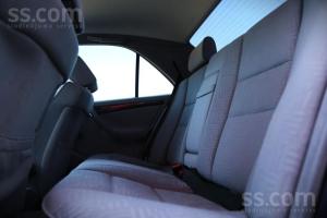 Zils Mercedes-Benz c-220 2000 Rīga, ar dzinēja tilpumu 2.20 L un nobraukumu 284 tūkst. km par 1295 €, foto 14 vietnē AUTOMOTO.COM.LV