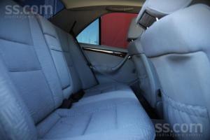 Zils Mercedes-Benz c-220 2000 Rīga, ar dzinēja tilpumu 2.20 L un nobraukumu 284 tūkst. km par 1295 €, foto 15 vietnē AUTOMOTO.COM.LV