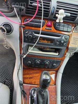 Zils Mercedes-Benz c-220 2001 Rīga, ar dzinēja tilpumu 2.20 L un nobraukumu 230 tūkst. km par 1750 €, foto 10 vietnē AUTOMOTO.COM.LV