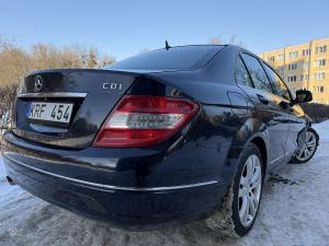 Blue Mercedes-Benz c-220 2007 in Kaunas, with an engine capacity of 2.15 L and mileage of 400 thousand km for 4650 €, photo 4 on AUTOMOTO.COM.LV