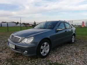 Zils Mercedes-Benz c-220 2007 Saldus, ar dzinēja tilpumu 2.20 L un nobraukumu 325 tūkst. km par 2500 €, foto  vietnē AUTOMOTO.COM.LV