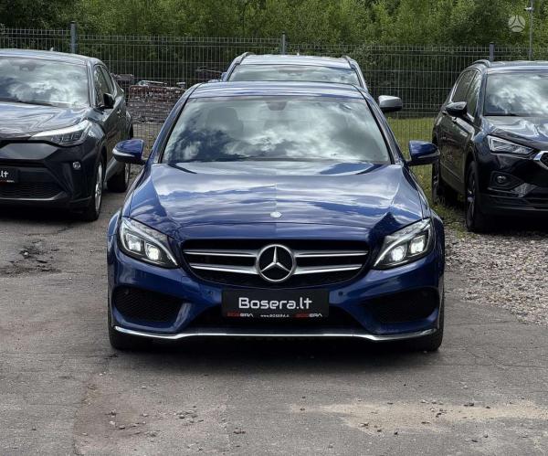 Blue Mercedes-Benz c-220 2014 in Vilnius, with an engine capacity of 2.20 L and mileage of 307 thousand km for 12990 €, photo 2 on AUTOMOTO.COM.LV