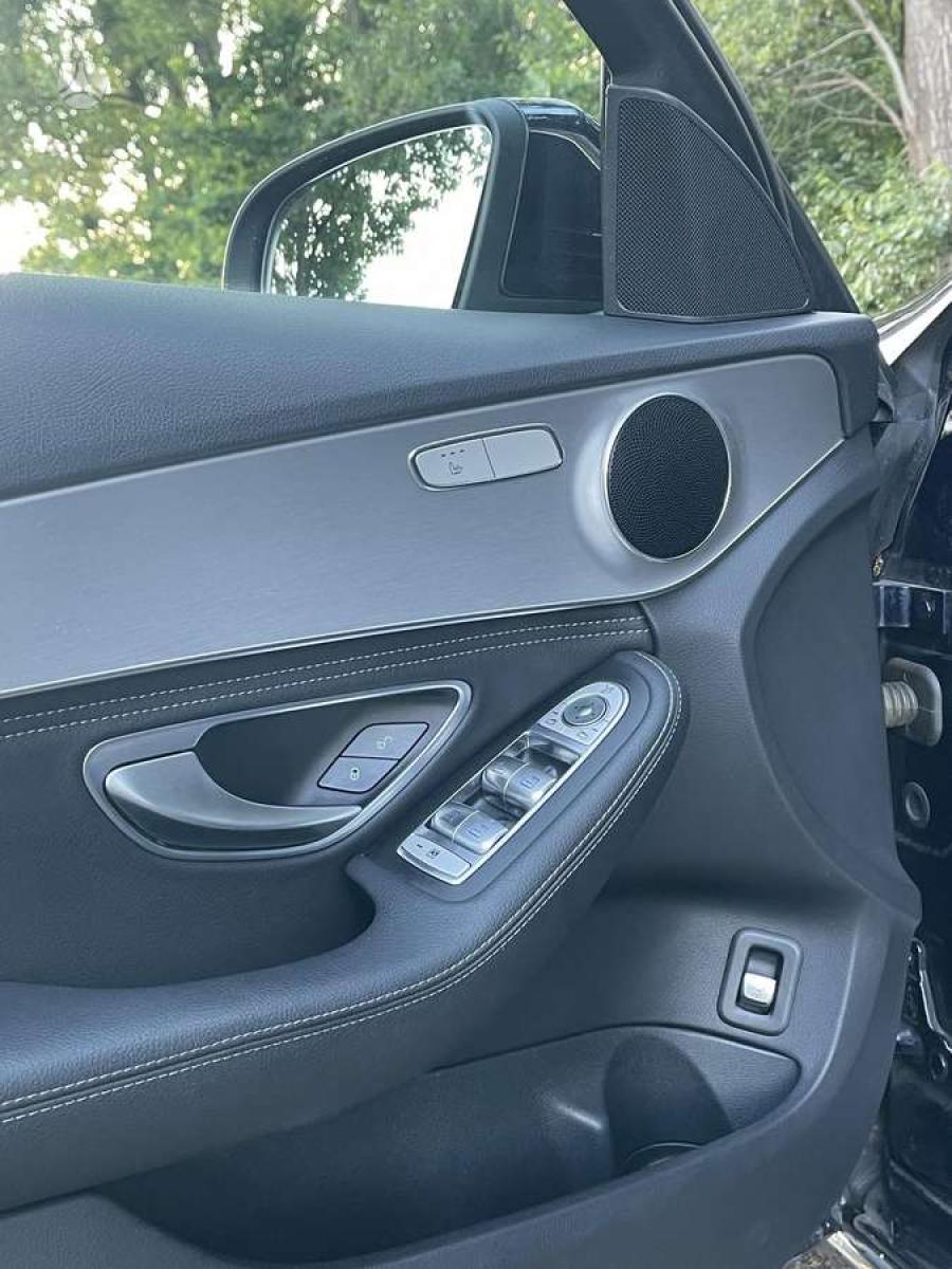Zils Mercedes-Benz c-220 2014 Kauņa, ar dzinēja tilpumu 2.14 L un nobraukumu 151 tūkst. km par 10990 €, foto 14 vietnē AUTOMOTO.COM.LV