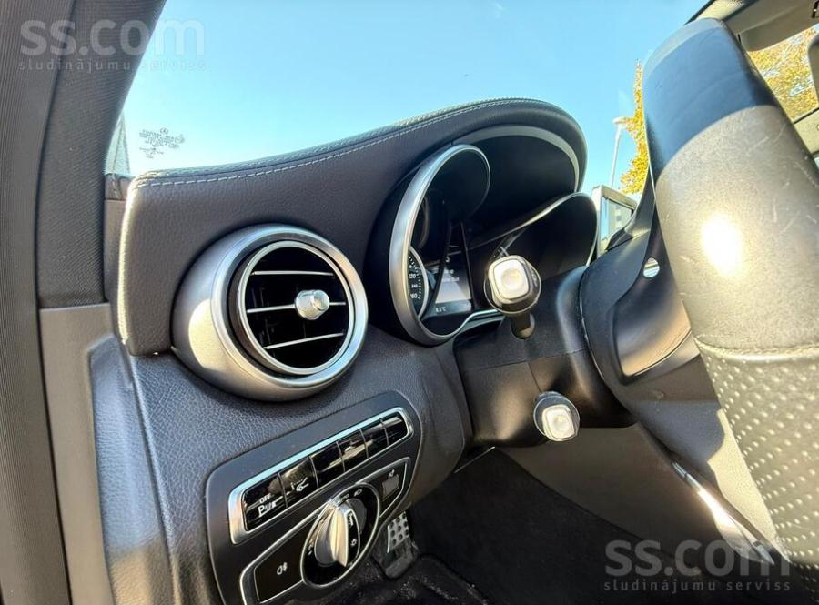 Zils Mercedes-Benz c-220 2015 Rīga, ar dzinēja tilpumu 2.20 L un nobraukumu 215 tūkst. km par 12500 €, foto 12 vietnē AUTOMOTO.COM.LV