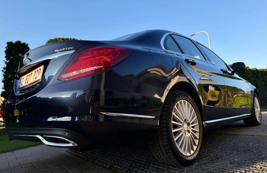 Zils Mercedes-Benz c-220 2015 Kauņa, ar dzinēja tilpumu 2.20 L un nobraukumu 260 tūkst. km par 12350 €, foto 1 vietnē AUTOMOTO.COM.LV