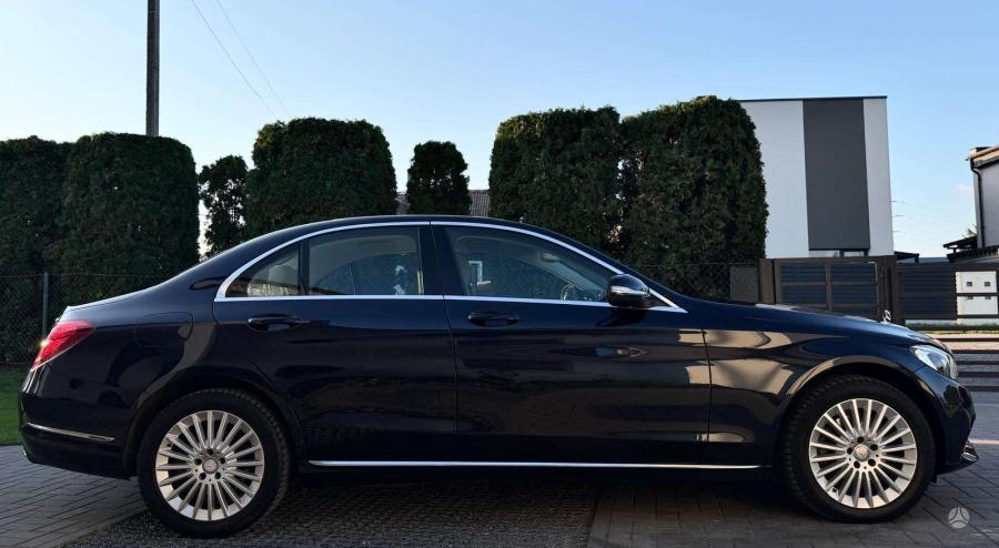 Zils Mercedes-Benz c-220 2015 Kauņa, ar dzinēja tilpumu 2.20 L un nobraukumu 260 tūkst. km par 12350 €, foto 7 vietnē AUTOMOTO.COM.LV