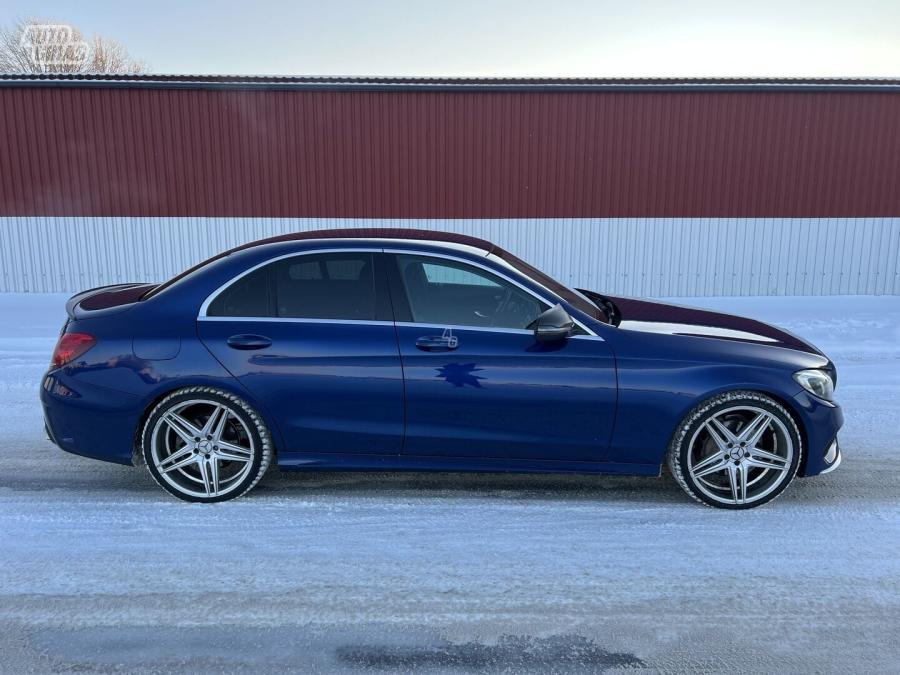 Blue Mercedes-Benz c-220 2016 in Vilkaviskis, with an engine capacity of 2.10 L and mileage of 261 thousand km for 16000 €, photo 1 on AUTOMOTO.COM.LV
