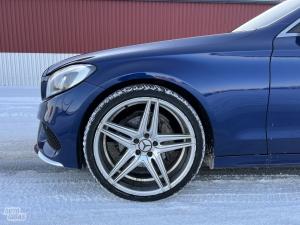 Blue Mercedes-Benz c-220 2016 in Vilkaviskis, with an engine capacity of 2.10 L and mileage of 261 thousand km for 16000 €, photo 12 on AUTOMOTO.COM.LV