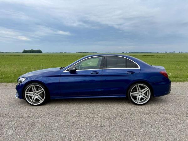Blue Mercedes-Benz c-220 2016 in Vilkaviskis, with an engine capacity of 2.14 L and mileage of 274 thousand km for 13700 €, photo 6 on AUTOMOTO.COM.LV