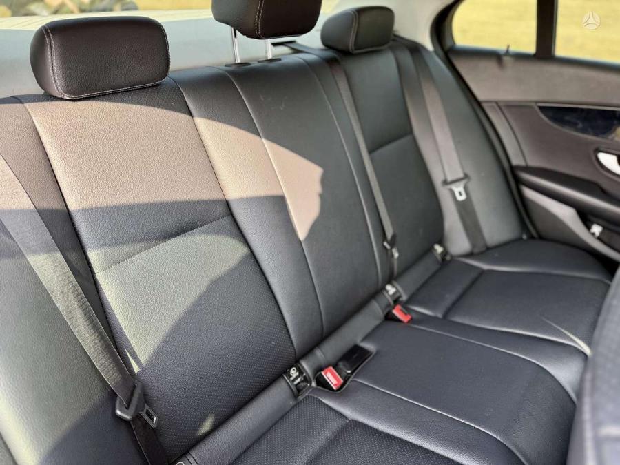 Zils Mercedes-Benz c-220 2016 Vilkaviškis, ar dzinēja tilpumu 2.14 L un nobraukumu 275 tūkst. km par 13100 €, foto 27 vietnē AUTOMOTO.COM.LV