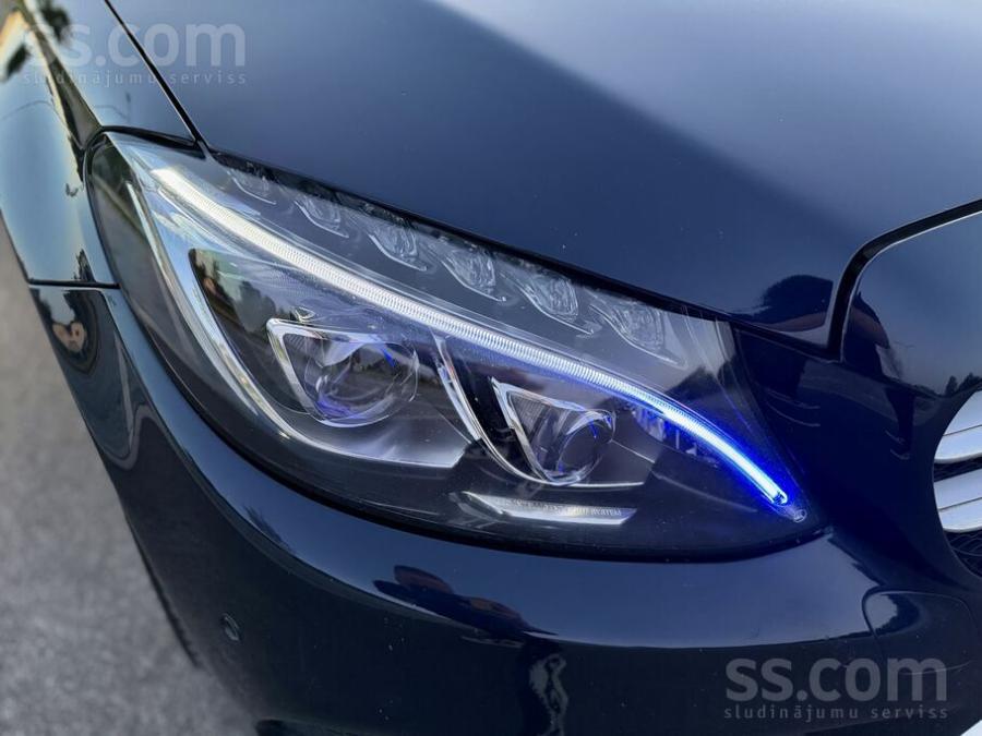 Синий Мерседес Ц 220 2018 в Елгава, объемом двигателя 2.20 л и пробегом 189 тыс. км за 18900 €, фото 16 на AUTOMOTO.COM.LV