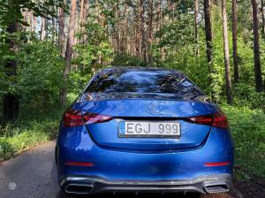Zils Mercedes-Benz c-220 2021 Kauņa, ar dzinēja tilpumu 1.99 L un nobraukumu 128 tūkst. km par 35000 €, foto 3 vietnē AUTOMOTO.COM.LV