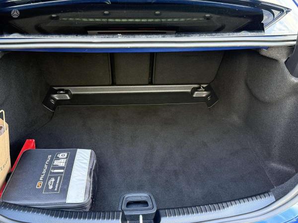 Blue Mercedes-Benz c-220 2021 in Kaunas, with an engine capacity of 1.99 L and mileage of 128 thousand km for 35000 €, photo 10 on AUTOMOTO.COM.LV