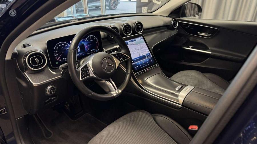 Blue Mercedes-Benz c-220 2021 in Riga, with an engine capacity of 2.00 L and mileage of 141 thousand km for 25990 €, photo 15 on AUTOMOTO.COM.LV