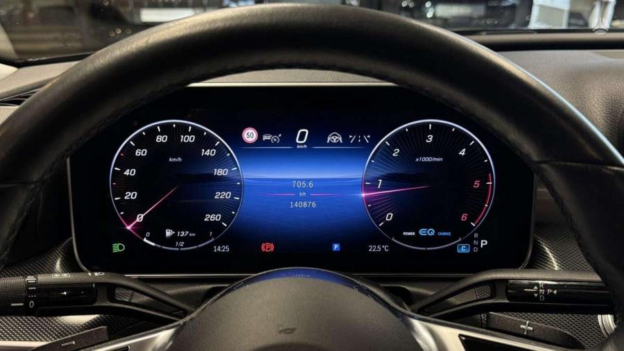 Blue Mercedes-Benz c-220 2021 in Riga, with an engine capacity of 2.00 L and mileage of 141 thousand km for 25990 €, photo 19 on AUTOMOTO.COM.LV