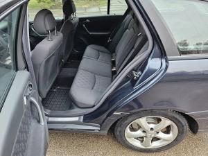 Zils Mercedes-Benz c-220 2004 Jēkabpils, ar dzinēja tilpumu 2.20 L un nobraukumu 302 tūkst. km par 1890 €, foto 14 vietnē AUTOMOTO.COM.LV