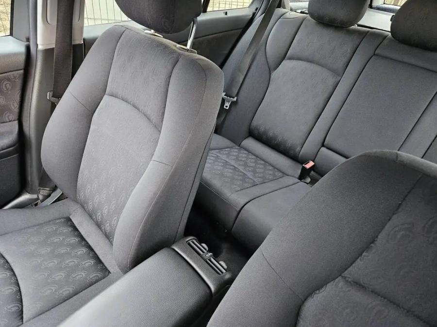 Zils Mercedes-Benz c-220 2004 Jēkabpils, ar dzinēja tilpumu 2.20 L un nobraukumu 302 tūkst. km par 1890 €, foto 31 vietnē AUTOMOTO.COM.LV