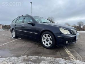 Zils Mercedes-Benz c-220 2005 Rīga, ar dzinēja tilpumu 2.20 L un nobraukumu 270 tūkst. km par 2500 €, foto  vietnē AUTOMOTO.COM.LV