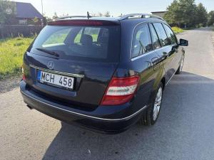 Zils Mercedes-Benz c-220 2010 Panevēža, ar dzinēja tilpumu 2.14 L un nobraukumu 410 tūkst. km par 4100 €, foto 9 vietnē AUTOMOTO.COM.LV