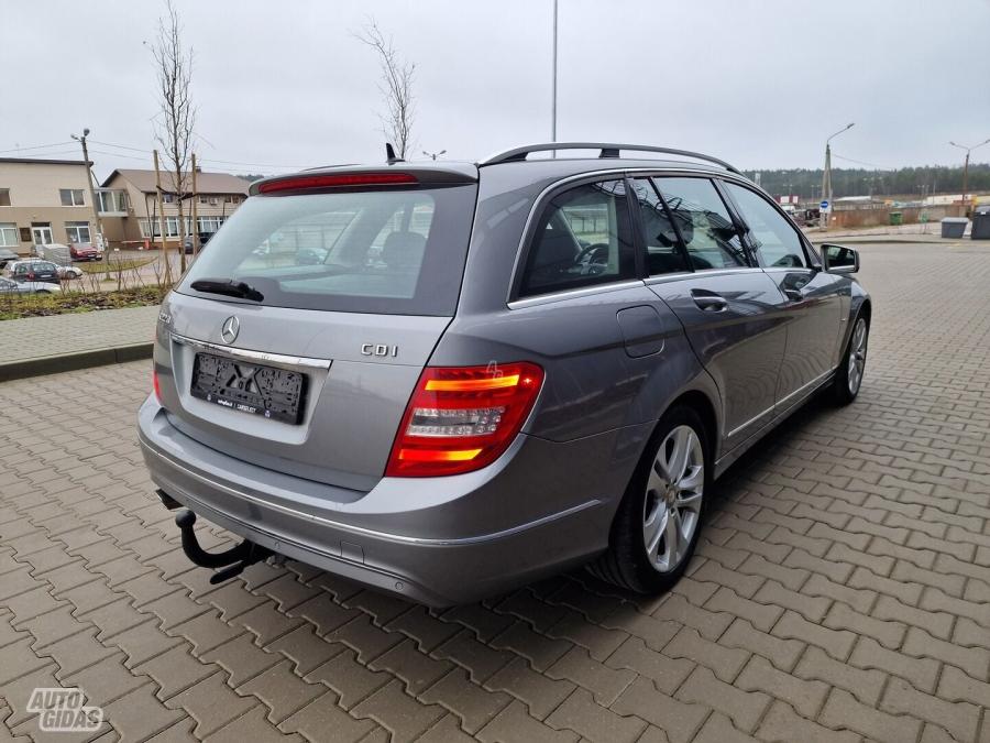 Zils Mercedes-Benz c-220 2012 Viļņa, ar dzinēja tilpumu 2.20 L un nobraukumu 227 tūkst. km par 6599 €, foto 5 vietnē AUTOMOTO.COM.LV