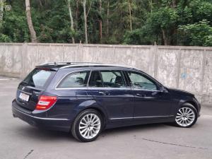 Blue Mercedes-Benz c-220 2014 in Vilnius, with an engine capacity of 2.14 L and mileage of 300 thousand km for 5900 €, photo 3 on AUTOMOTO.COM.LV