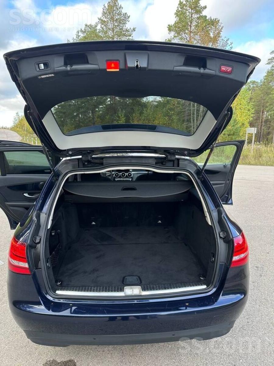 Zils Mercedes-Benz c-220 2014 Jēkabpils, ar dzinēja tilpumu 2.20 L un nobraukumu 357 tūkst. km par 10500 €, foto 19 vietnē AUTOMOTO.COM.LV