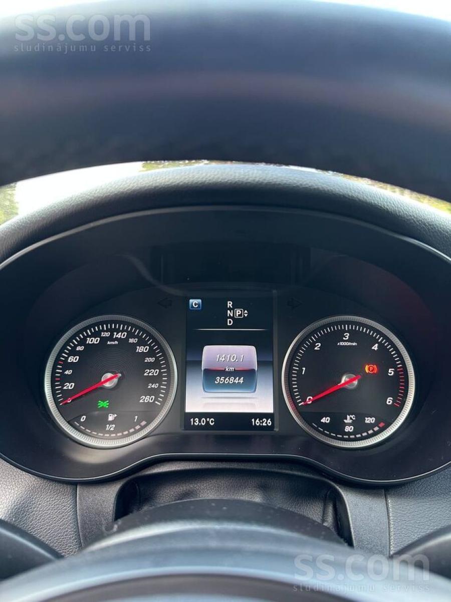 Blue Mercedes-Benz c-220 2014 in Jekabpils, with an engine capacity of 2.20 L and mileage of 356 thousand km for 9900 €, photo 13 on AUTOMOTO.COM.LV