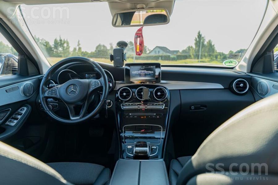 Zils Mercedes-Benz c-220 2016 Rīga, ar dzinēja tilpumu 2.20 L un nobraukumu 353 tūkst. km par 13499 €, foto 5 vietnē AUTOMOTO.COM.LV