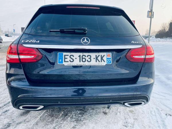 Zils Mercedes-Benz c-220 2017 Tauragė, ar dzinēja tilpumu 2.14 L un nobraukumu 328 tūkst. km par 11900 €, foto 5 vietnē AUTOMOTO.COM.LV