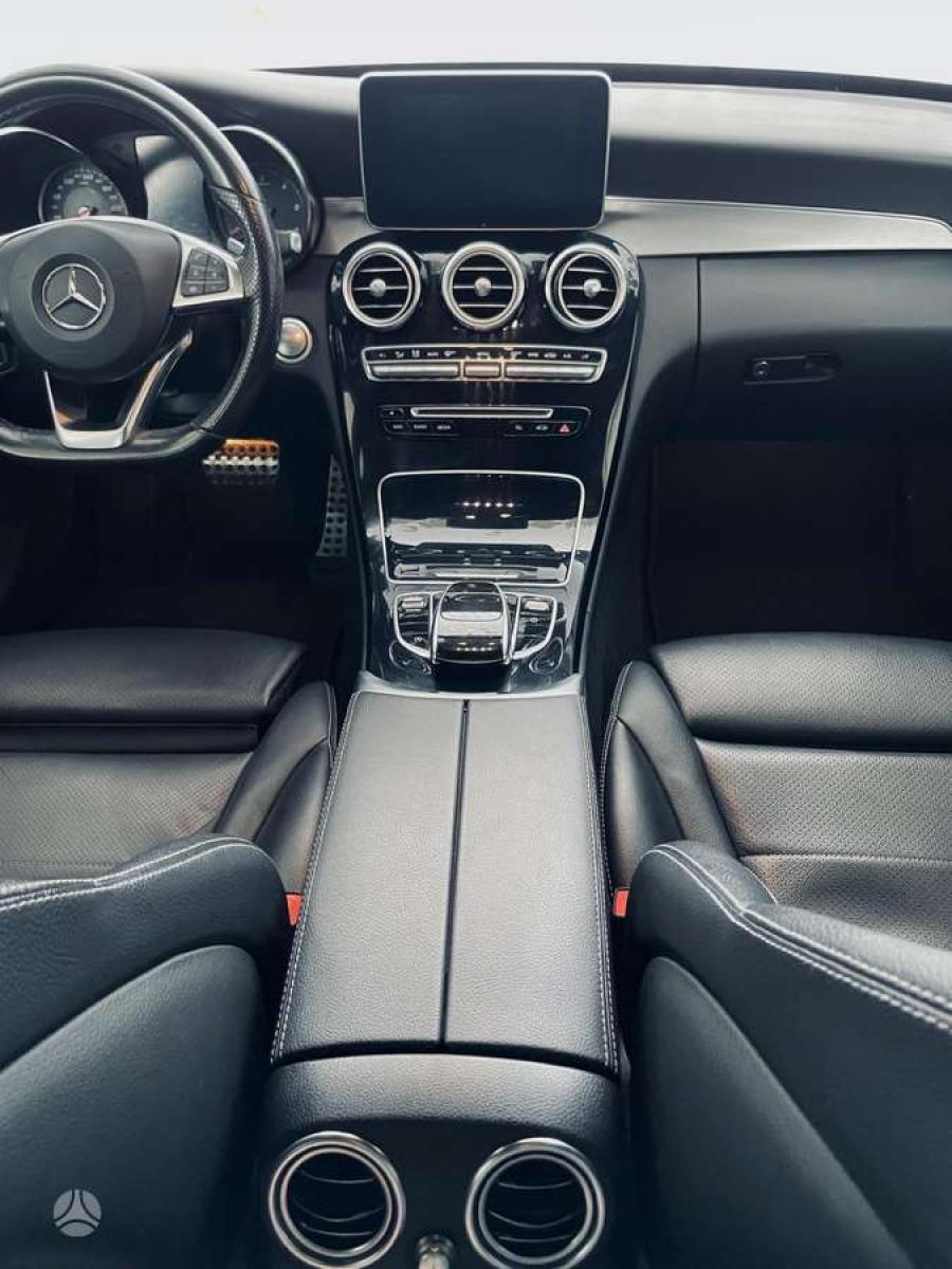 Zils Mercedes-Benz c-220 2017 Tauragė, ar dzinēja tilpumu 2.14 L un nobraukumu 328 tūkst. km par 11900 €, foto 14 vietnē AUTOMOTO.COM.LV