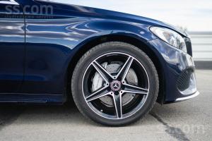 Blue Mercedes-Benz c-220 2018 in Riga, with an engine capacity of 2.20 L and mileage of 288 thousand km for 14990 €, photo 9 on AUTOMOTO.COM.LV