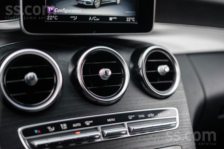 Blue Mercedes-Benz c-220 2018 in Riga, with an engine capacity of 2.20 L and mileage of 288 thousand km for 14990 €, photo 24 on AUTOMOTO.COM.LV