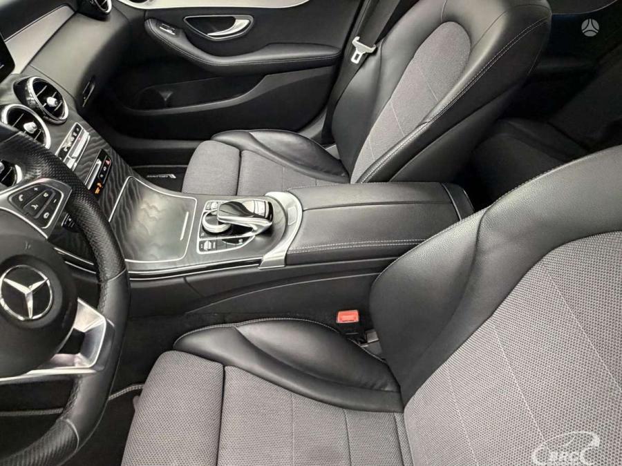 Zils Mercedes-Benz c-220 2018 Viļņa, ar dzinēja tilpumu 2.14 L un nobraukumu 271 tūkst. km par 12500 €, foto 26 vietnē AUTOMOTO.COM.LV