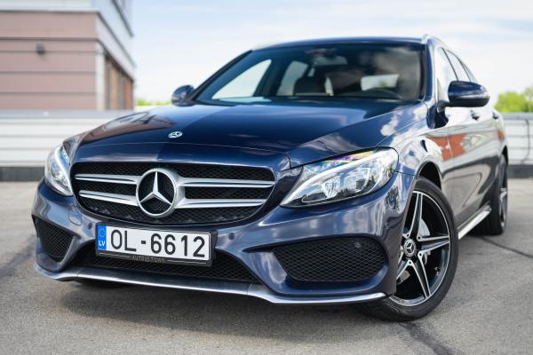Zils Mercedes-Benz c-220 2018 Rīga, ar dzinēja tilpumu 2.20 L un nobraukumu 288 tūkst. km par 14990 €, foto 1 vietnē AUTOMOTO.COM.LV