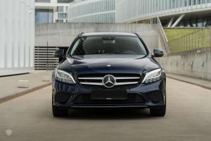 Blue Mercedes-Benz c-220 2018 in Vilnius, with an engine capacity of 1.95 L and mileage of 184 thousand km for 15490 €, photo 7 on AUTOMOTO.COM.LV
