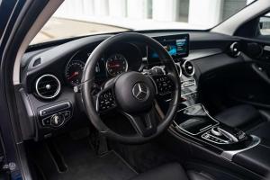 Blue Mercedes-Benz c-220 2018 in Vilnius, with an engine capacity of 1.95 L and mileage of 184 thousand km for 15490 €, photo 14 on AUTOMOTO.COM.LV