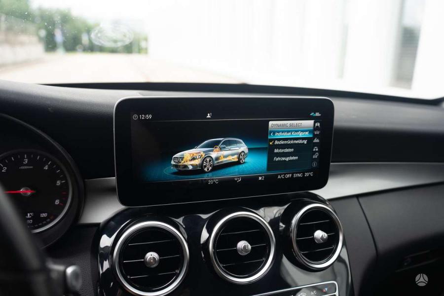 Blue Mercedes-Benz c-220 2018 in Vilnius, with an engine capacity of 1.95 L and mileage of 184 thousand km for 15490 €, photo 21 on AUTOMOTO.COM.LV